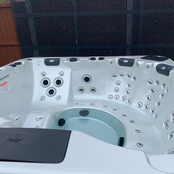 St Lucia 8 Person Hot Tub Spa | Premier Hot Tubs